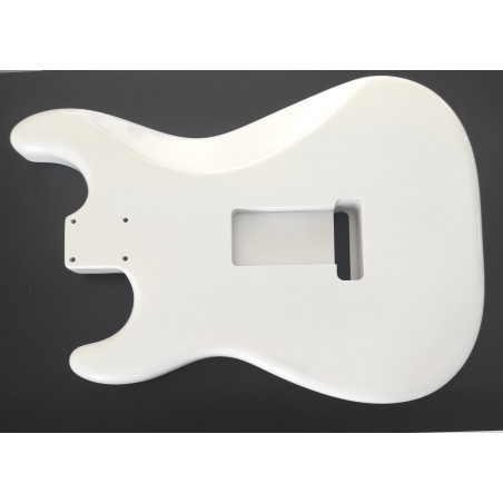 Olympic White, Alder 2 pieces Stratocaster Style SSS body, Nitro
